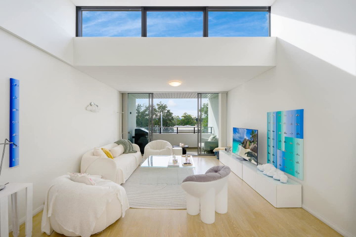 Macquarie Park Cloud Icon Lux Penthouse|2b2b - Ryde