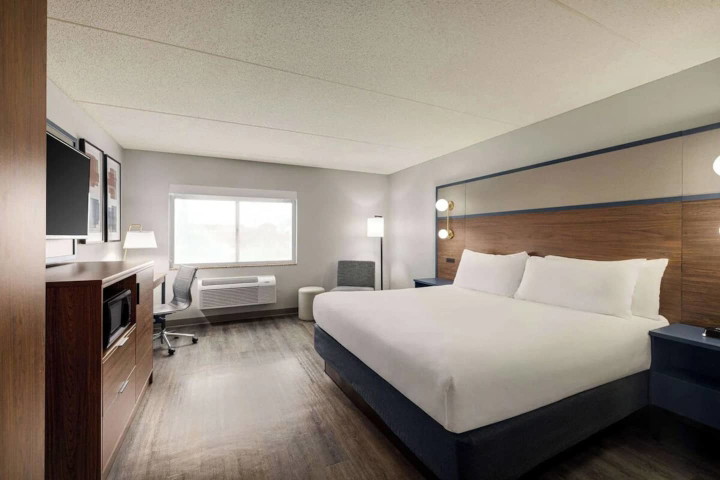 King | Americinn Lincoln | Near The Stadium - Lincoln, NE