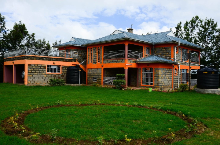 Serian Vacation House With A View - Kenya
