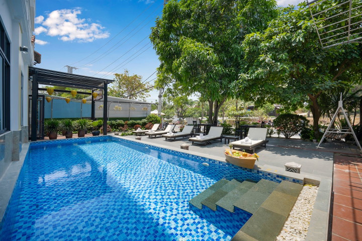 Balcony Double Room *Pool* Steps To Cua Dai Beach - Hội An