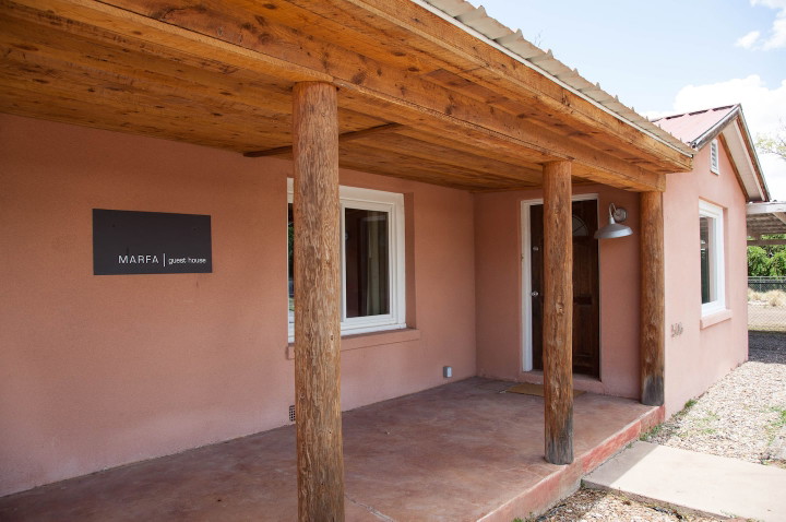 Marfa 608*4 Bdrms*dog Friendly*sleeps 8*comfort - Marfa, TX