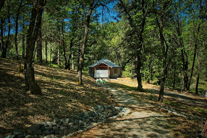 Yurt Living In Grass Valley (Pets Allowed) - Kalifornien