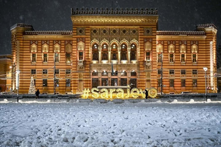 Xxl Beautiful App Near Promenade (Rooftop Oasis) - Sarajevo