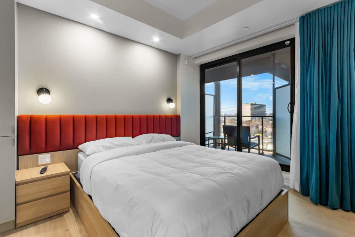 Smart Studio | Ottawa East - Ottawa