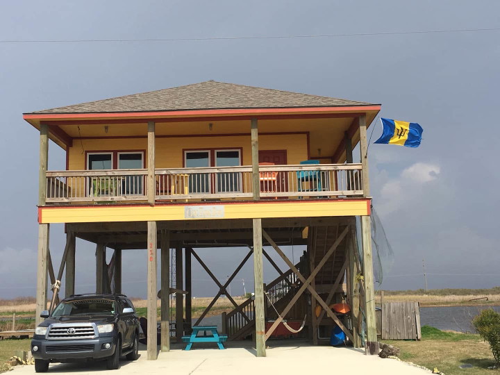 C'est Tout Bon On Constance Beach - Holly Beach, Cameron