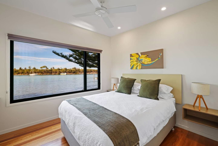 Anglesea Waterfront Bungalow With Spa - Huskisson