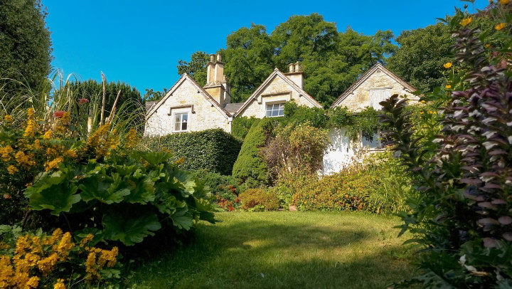 Charming 17th Century Cottage In Lovely Village - Bradford-on-Avon