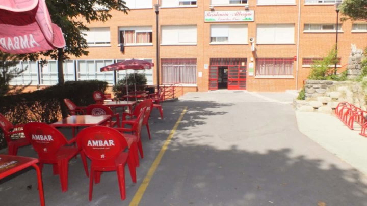 Tu Alojamiento Económico En Los Pirineos - Jaca