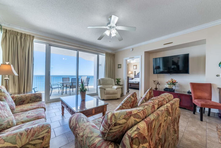 Gulf Front 4br Condo With Pools - Panama City Beach, FL