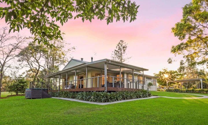The Acres At Dora Creek Farmhouse - Newcastle, Australia