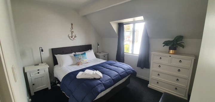 Wharfside Apartment - Akaroa
