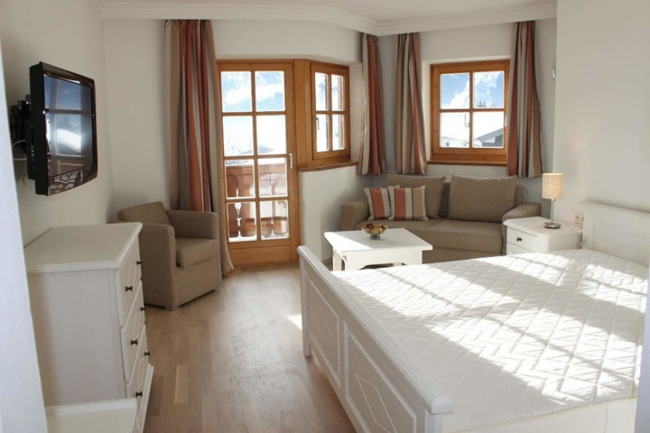 4 Bedrooms, 3 Bathrooms Apartment - Zell am See