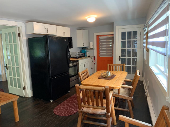 Downtown Lake Placid / Historic Apartment - Lake Placid, NY