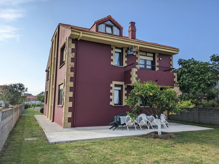 Villa En La Costa - Cantabria