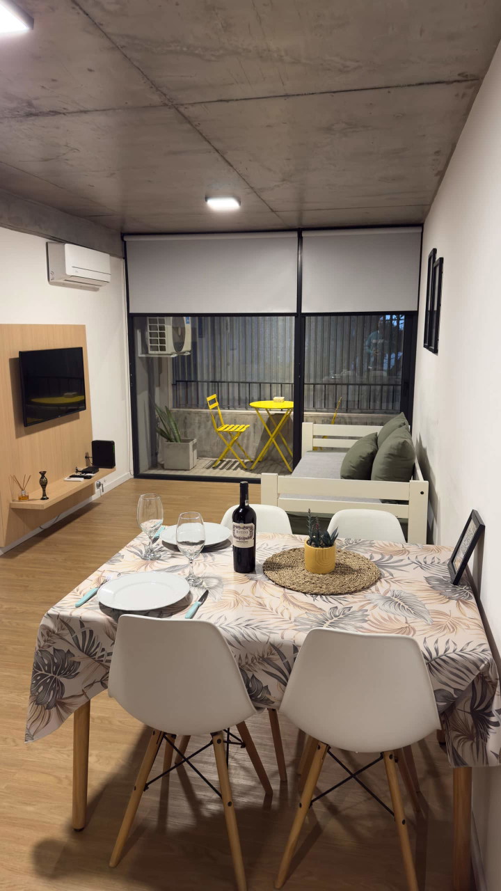 Cilveti 468 Apartment With Garage, Great Location - Rosario