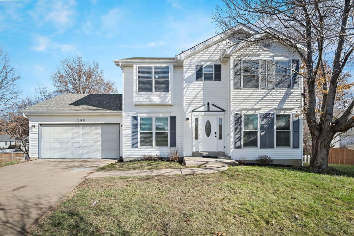 Blairs 2 Story House 3 Bed 2.5 Bath - O'Fallon, MO