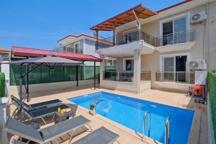 Merkezde 3 Yatak Odalı 6 Kişilik Villa #Vn140 - Köyceğiz
