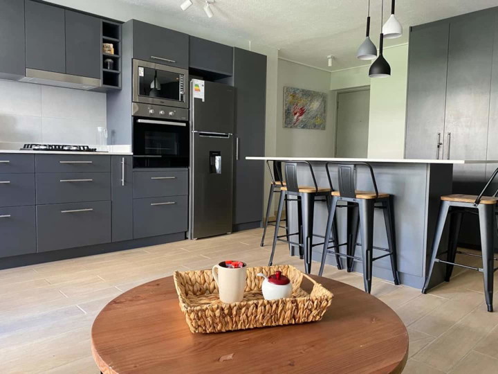 Appartement Confortable Récemment Rénové Avec Parking - Chili