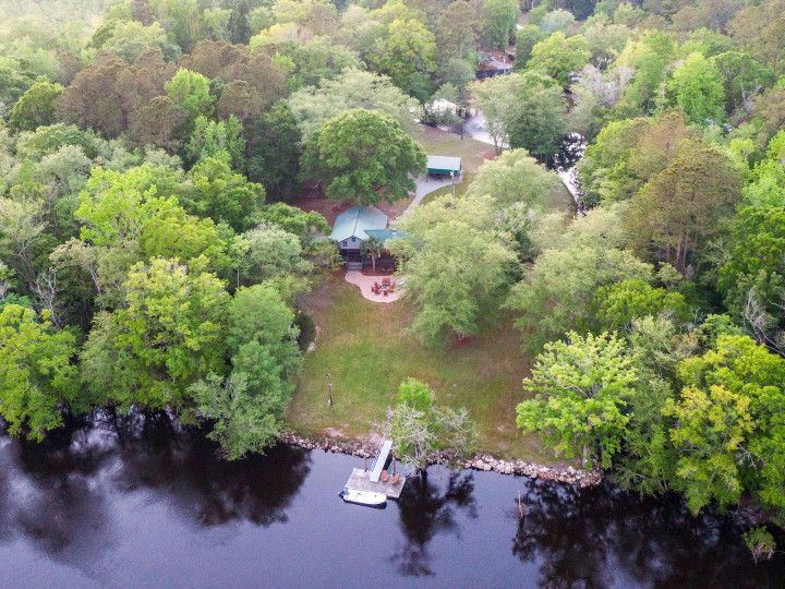 River Front Cabin Estate On The Edisto River - South Carolina