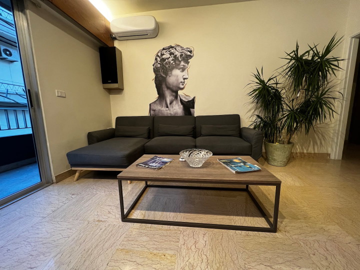 24/7 Electricity Remodeled 1-bdr Apt In Achrafieh - Beyrouth
