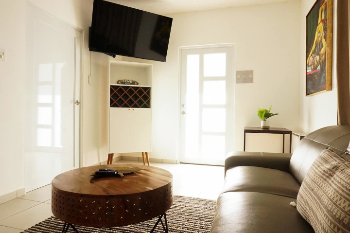 Homely: Patio,garage,8 Min Drive To Coliseo De Pr - San Juan, Puerto Rico