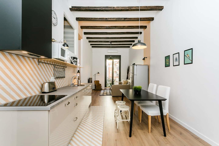 Cozy Apartment Barcelona Close To Sagrada Familia - Barcelona