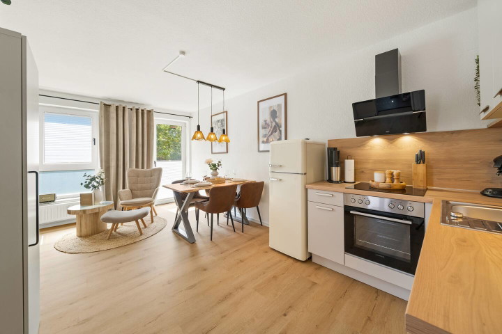 Neu! Modernes Tierbach Apartment 23 +Smart Tv - Emden