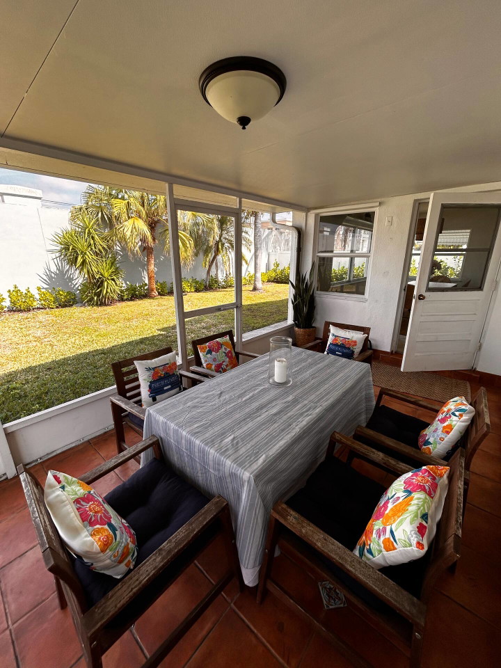 Oakmont Bungalow - Vero Beach, FL
