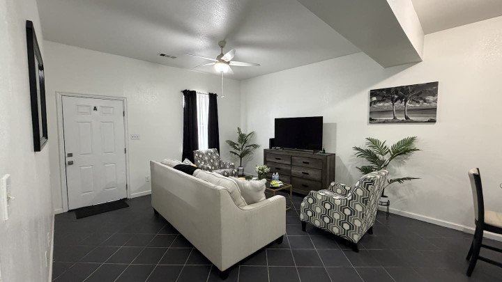 The Spot On Warner | Ste A (Close To Downtown Jbo) - Jonesboro, AR