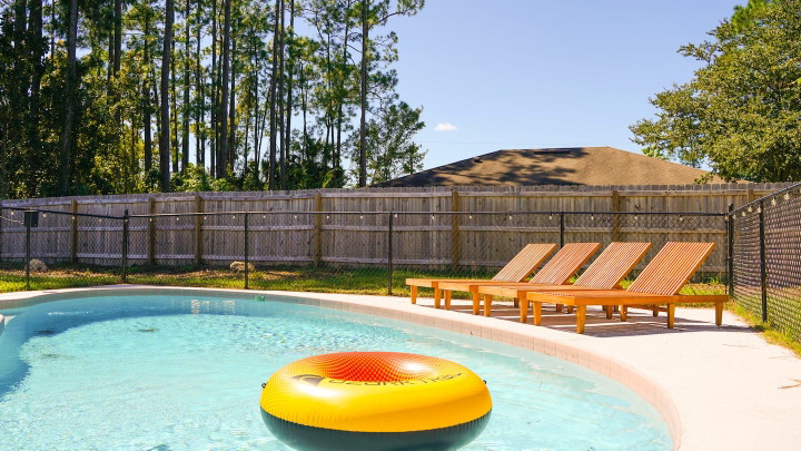 Spacious Retreat: Pool + Near Top Beaches - Palm Coast, FL