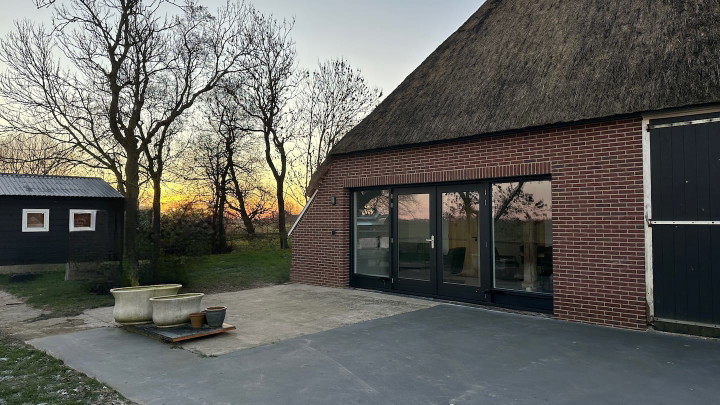 Benbijdokkum 3, Uitzicht Over De Landerijen. - Dokkum