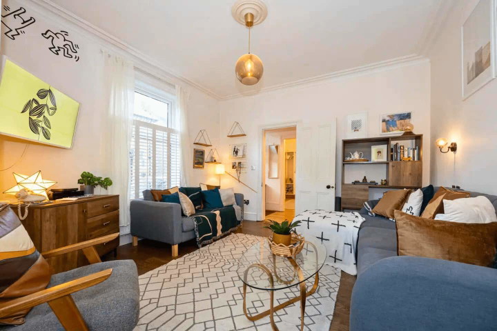 Gorgeous & Spacious | Walk Into Trendy Didsbury - Manchester