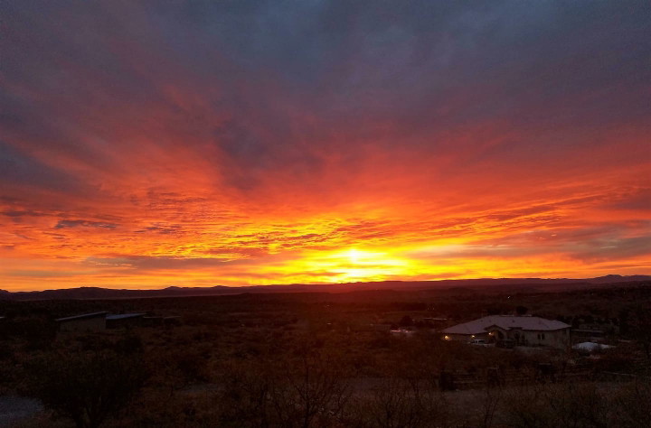 Sunrise Vista Suite. Relax, Ramble & Refresh - Cottonwood, AZ