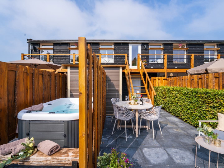 Hébergement De Luxe Avec Sauna Et Bain - Zwolle