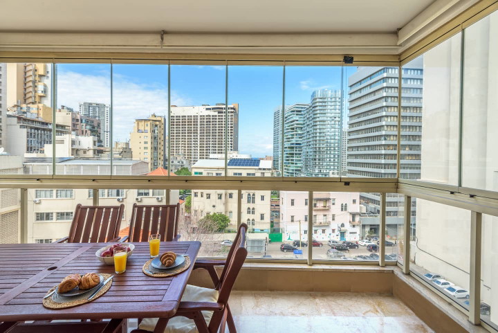 Beyroot-stay Prime 3br Downtown Beirut, 24/7 Pwr - Beirut
