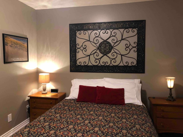 The Gristmill Apartment - Michigan