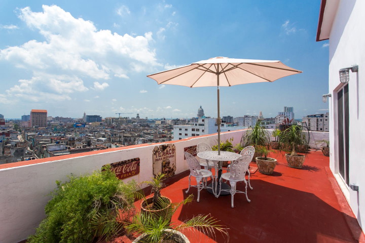 Luxury Tropicana Penthouse - Havana