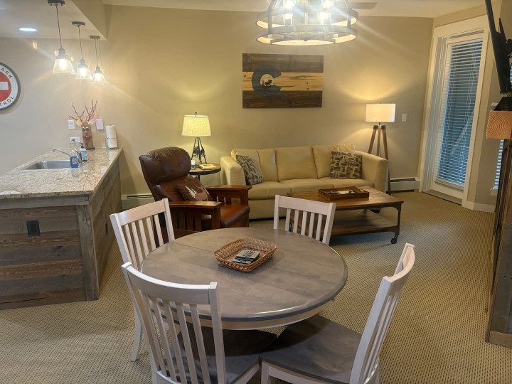Top Floor, Larger 1 Bedroom In Winter Park Village - Winter Park, CO