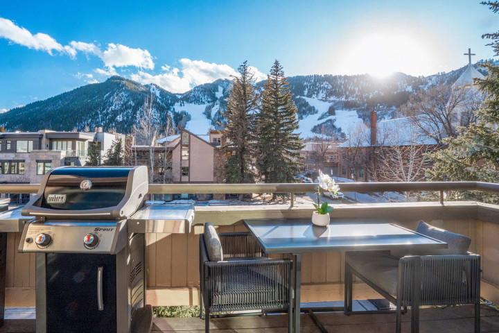 Brand New 2br 2ba - Ac, Location, Views! - Aspen