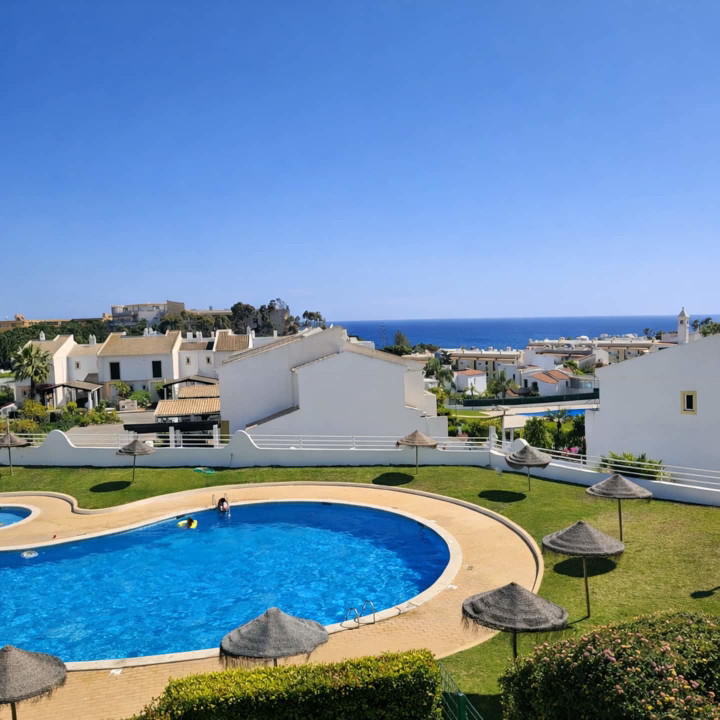 V2 - 500m From The Beach, With Ac, Pool, Terrace, Bbq - Albufeira