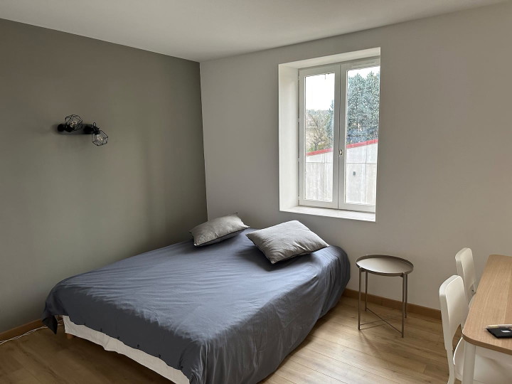 Neuville/saône: Stu Rénové Avr26 Proche Ctre Ville - Neuville-sur-Saône