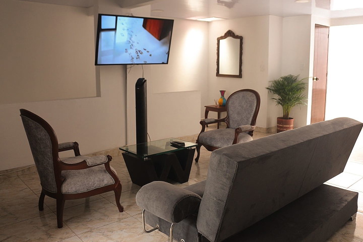 Appartement Confortable Près De La Basilique Avec Climatisation - Buga