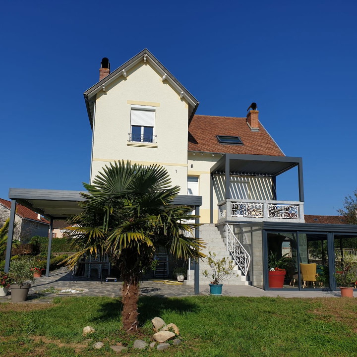 Gîte De Groupe Lou - Castanhaire - Cantal