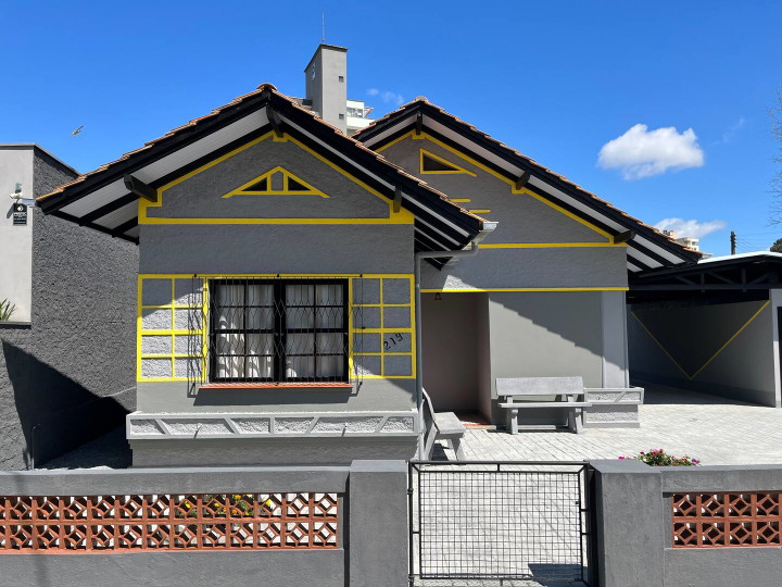 Casa - 1,2 Km Da Vila Germânica - Oktoberfest - Blumenau