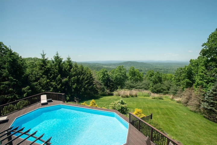 Hudson Valley Retreat | Hot Tub, Pool & Gym - Carmel Hamlet