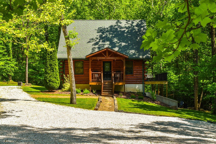 Secluded Cabin | Sleeps 12 | Loft Bunks |Game Room - French Lick, IN