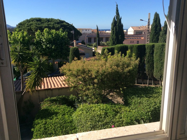 Bandol Center, Top Of Villa 62 M2 Quiet, Everything Within Walking Distance - Bandol