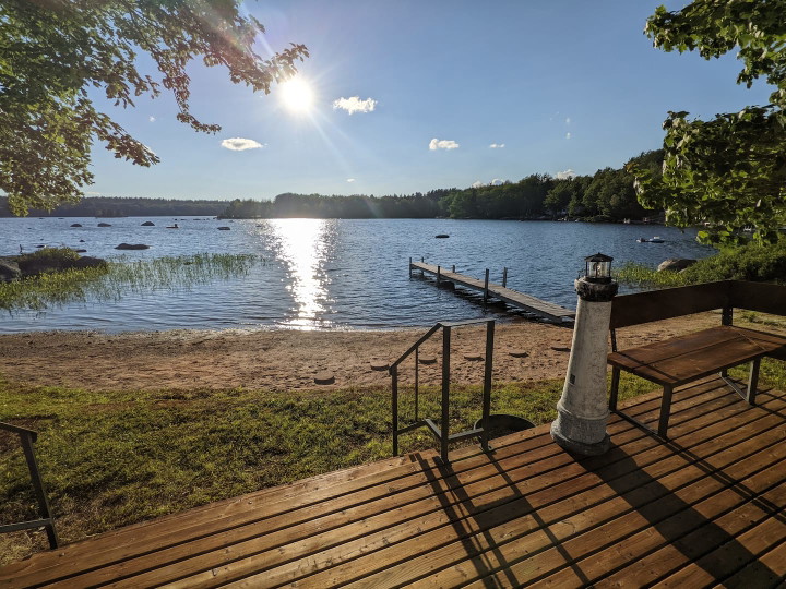 Serene Lakefront Living. Two Bedroom Cottage. - Nova Scotia