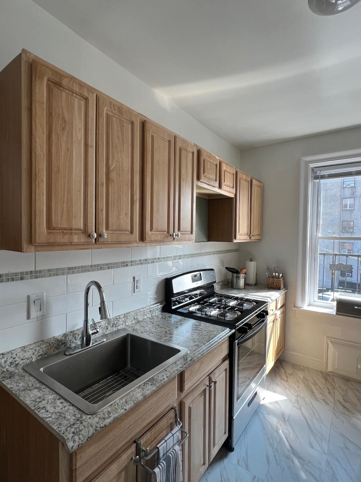 Fully Renovated Condo In West New York - Queens, NY