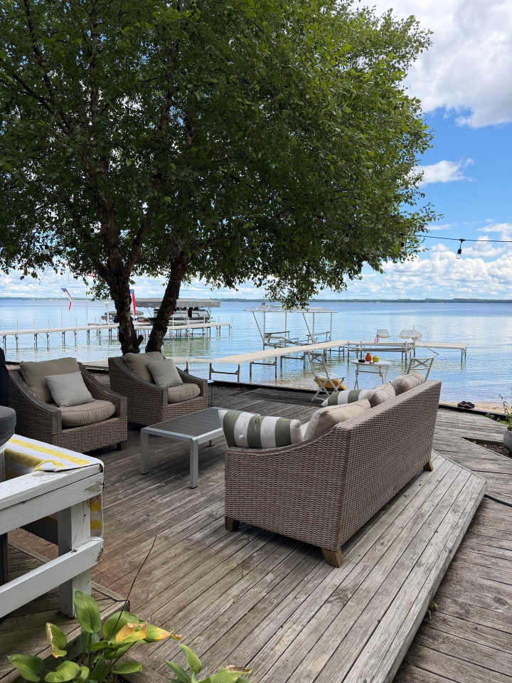 Lake Front Cottage In The Heart Of Wine Country - Elk Rapids, MI